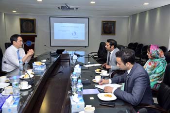 UMT - University of Management and Technology